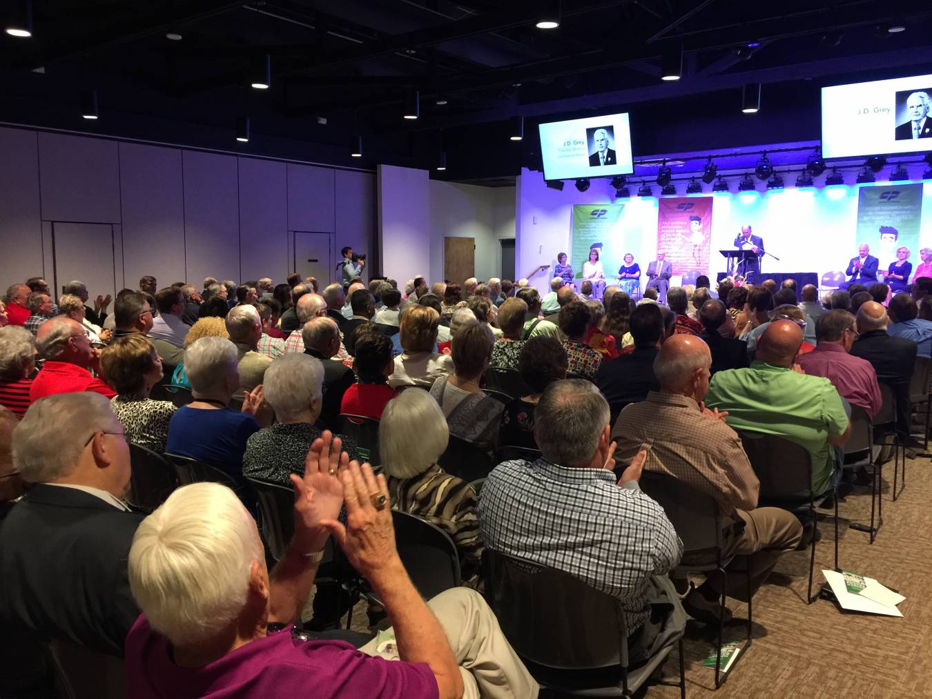 Louisiana Baptists dedicate Georgia Barnette Conference Center ...