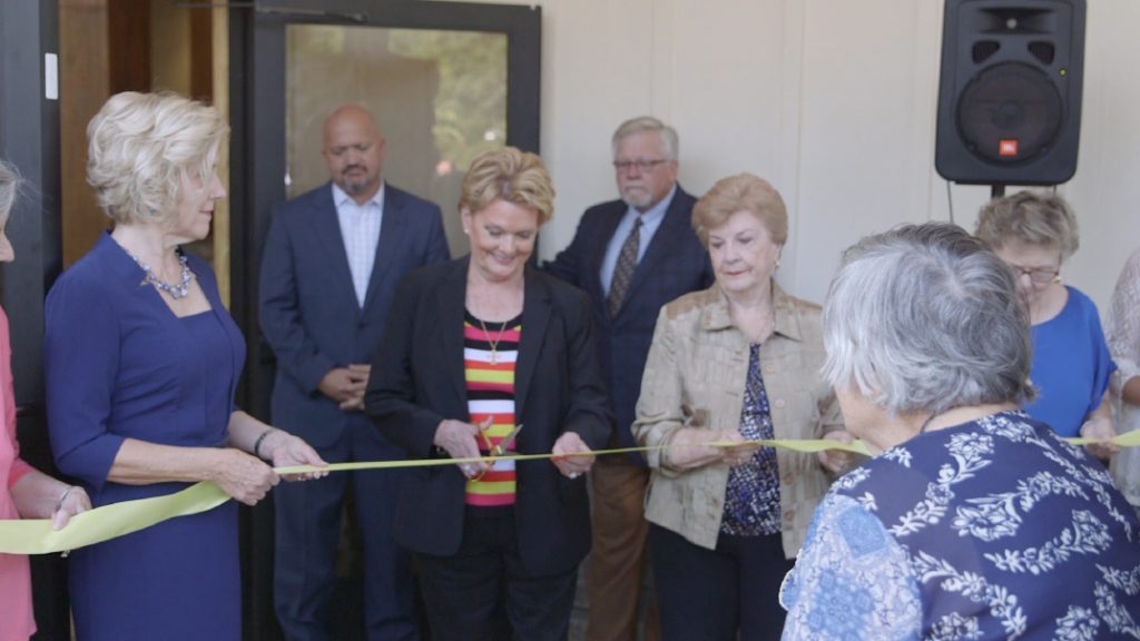 Louisiana Baptists dedicate Georgia Barnette Conference Center ...